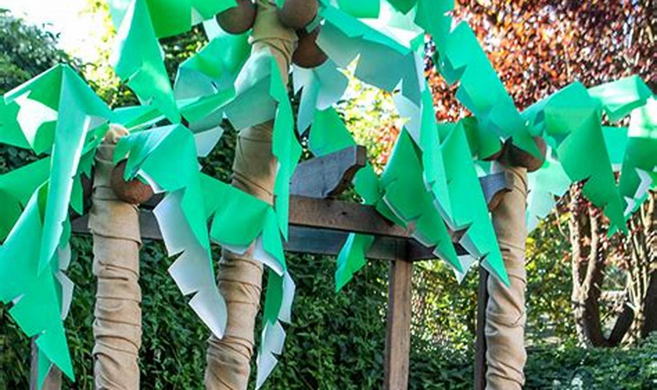 Easy DIY Palm Tree Ideas: Tropical Tree Decor!