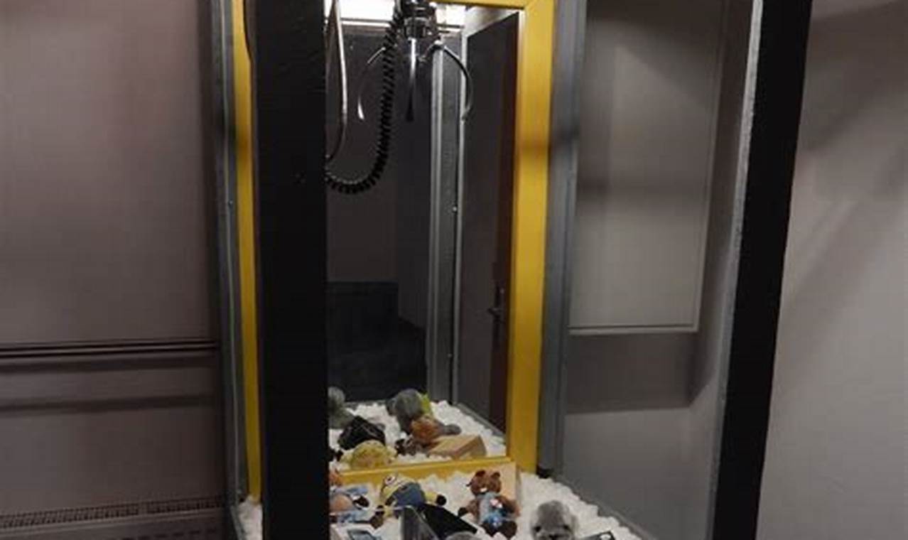 Build A Cool Diy Claw Machine Easy Arcade Fun