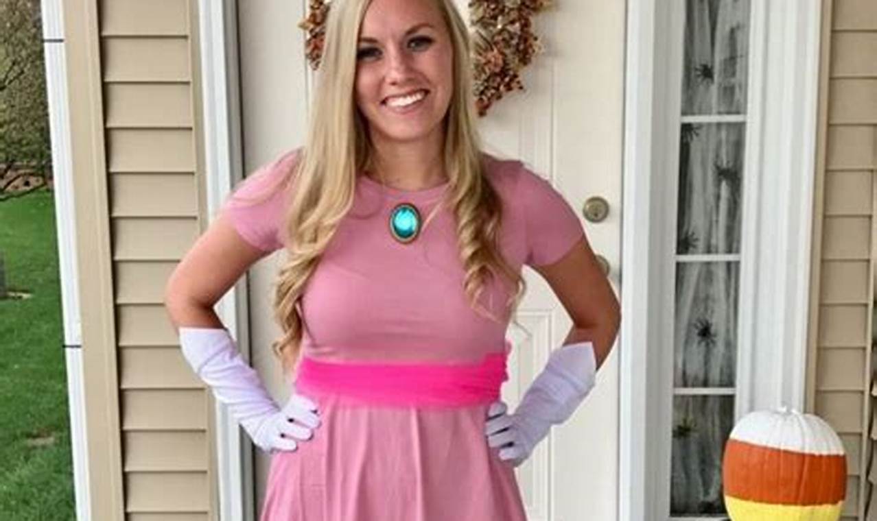 Sew a Stunning Princess Peach DIY Costume (+Tips!)